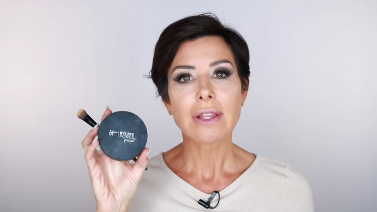 The Best Face Powders That Won't Dry Your Skin - Dominique Sachse